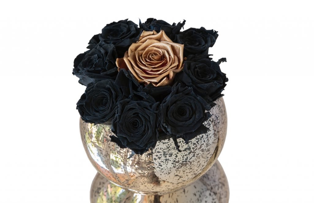 Preserved flower arrangements
